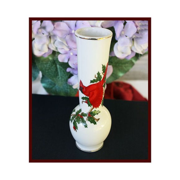 Lefton | Accents | Vintage Lefton Red Cardinal With Holly And Berries ...